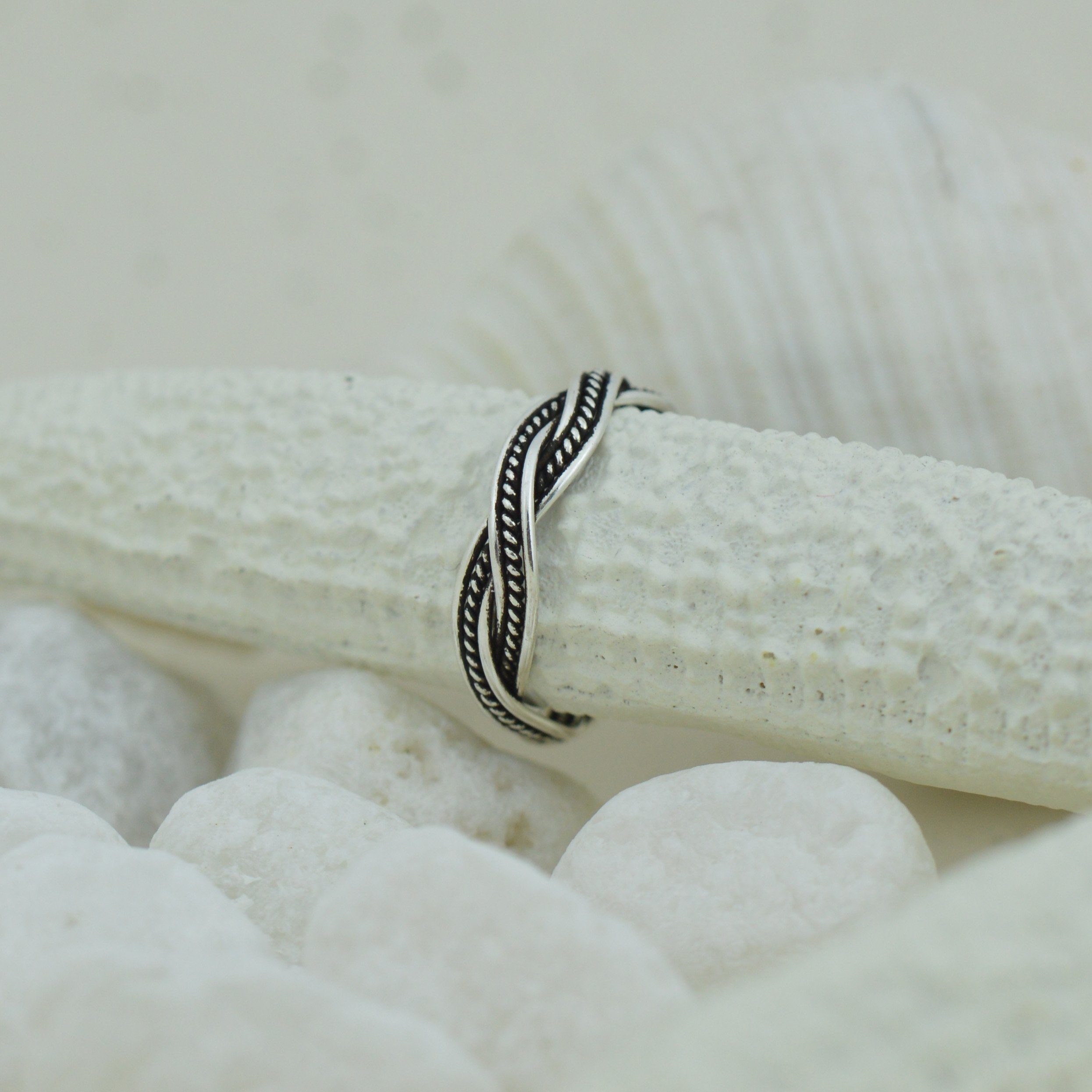 Braided Toe Ring – Vanilla Shore