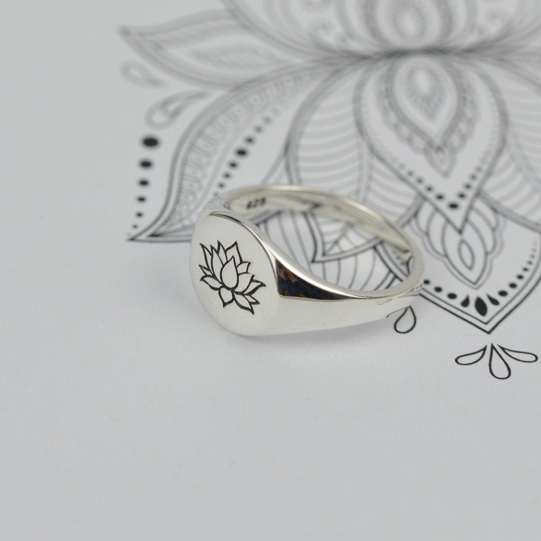 Lotus Flower Signet Ring – Vanilla Shore